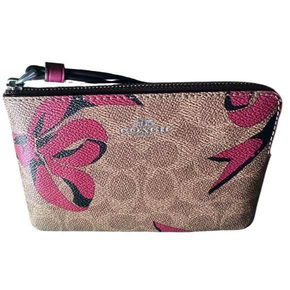 Coach | Bags | Coach Bow Corner Zip Wristlet Nwt Limited Edition | Poshmark